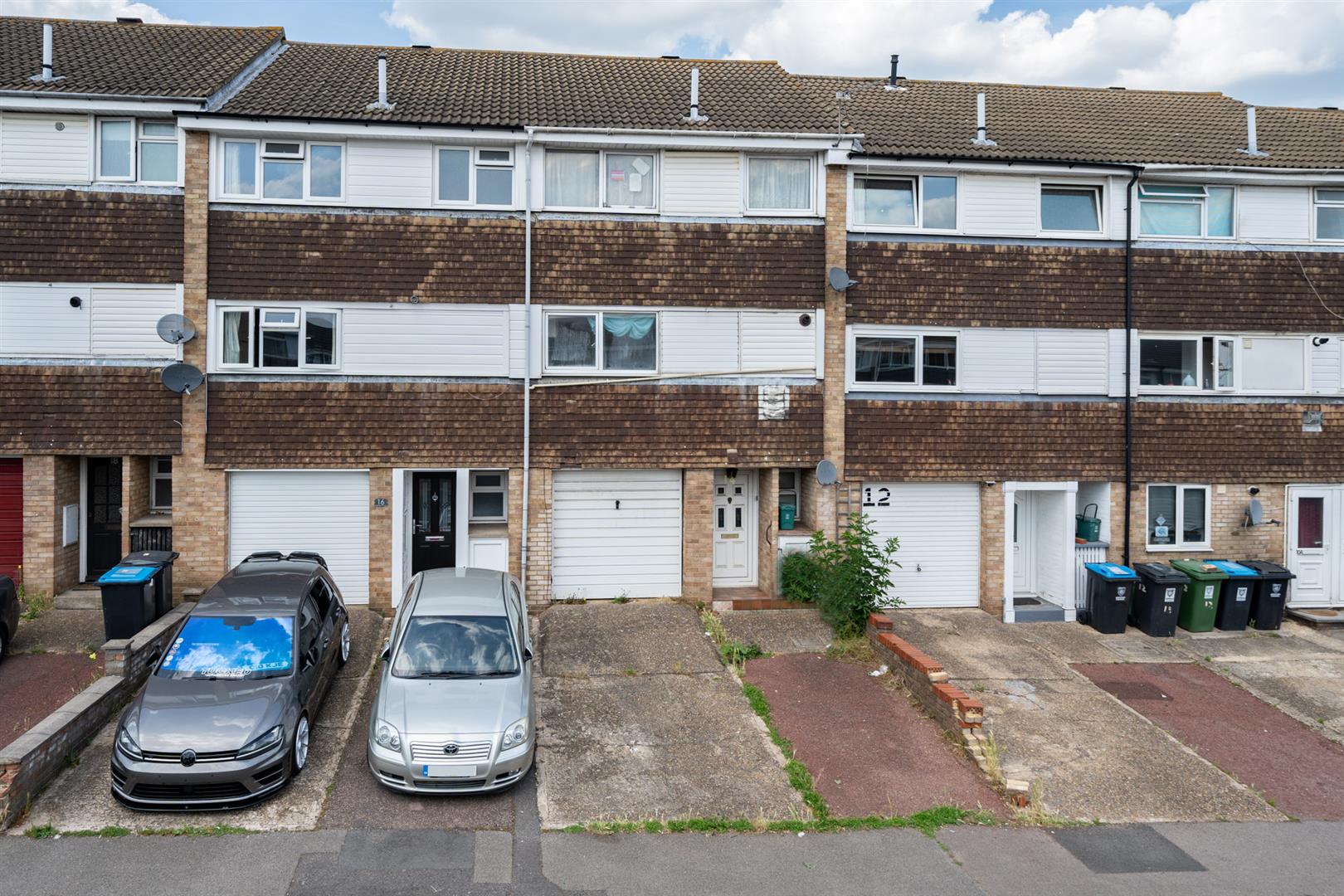 Squire Estates - Estate Agents and Letting Agents in Hemel Hempstead